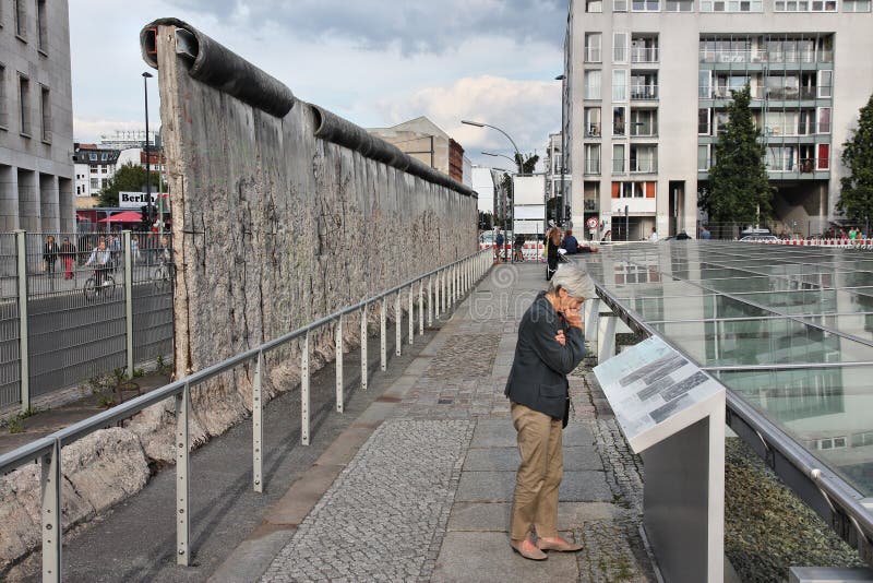 Berlin Wall editorial photography. Image of europe, tourism - 153906462