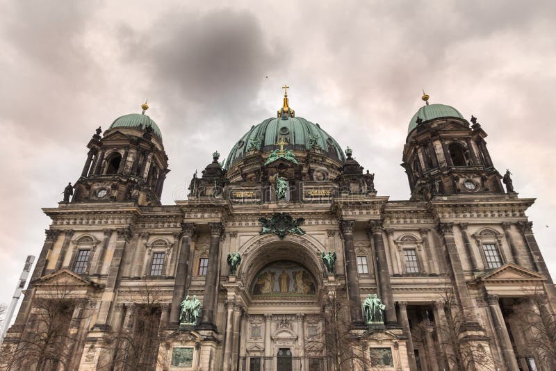 Berliner dom germany editorial photo. Image of building - 52156241