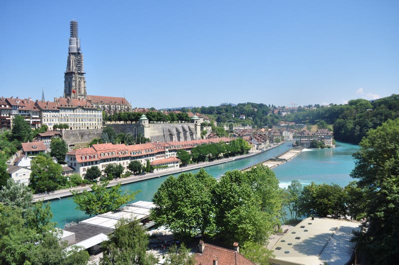 Berna, Suiza imagen de archivo. Imagen de claro, vertical - 39868439