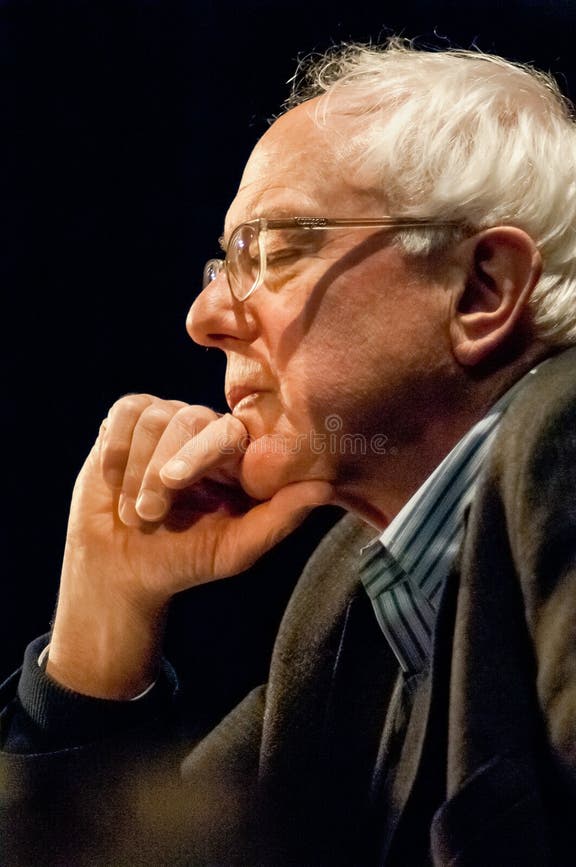 Bernie Sanders Portrait fotografia stock editoriale. Immagine di scuola ...