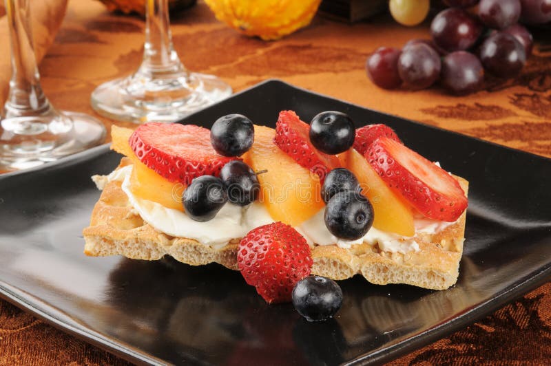 Berries and Cream Cheese on Flatbread Crackers Stock Image - Image of ...