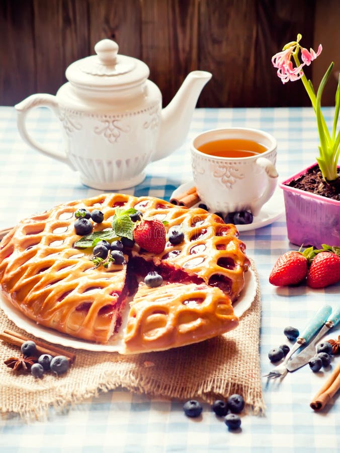 Berry pie and tea stock image. Image of pastry, ingredient - 66850827