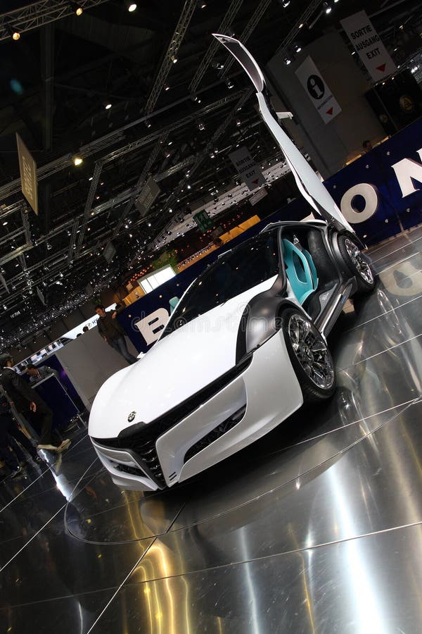 Bertone Pandion Concept Car Editorial Stock Image - Image of concept ...