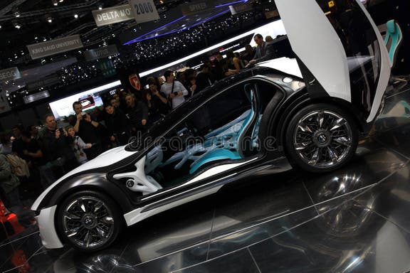 Bertone Pandion Concept Car Editorial Stock Image - Image of concept ...