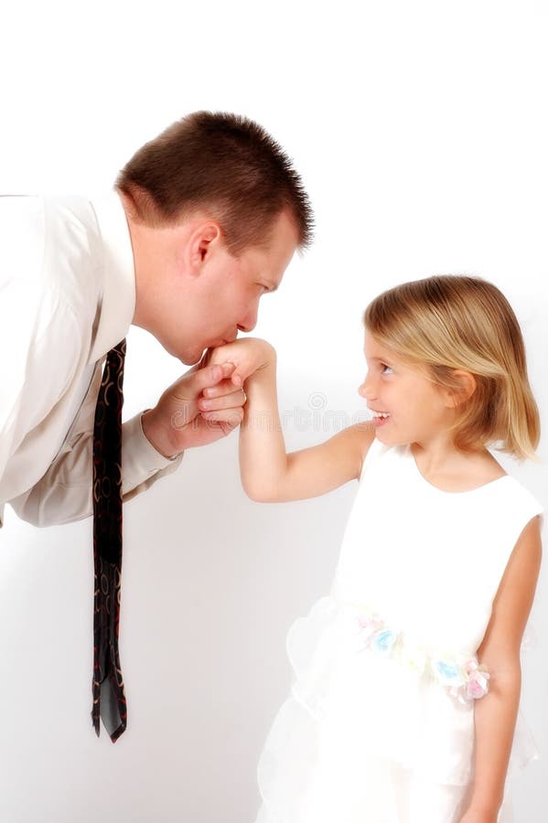 Besa la mano imagen de archivo. Imagen de padre, lealtad - 692867