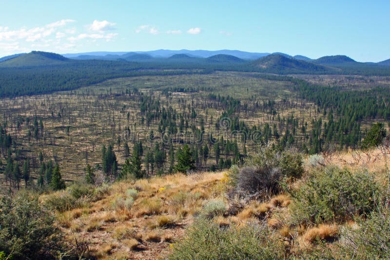 Bessie Butte Vista foto de archivo. Imagen de senderismo - 33043086