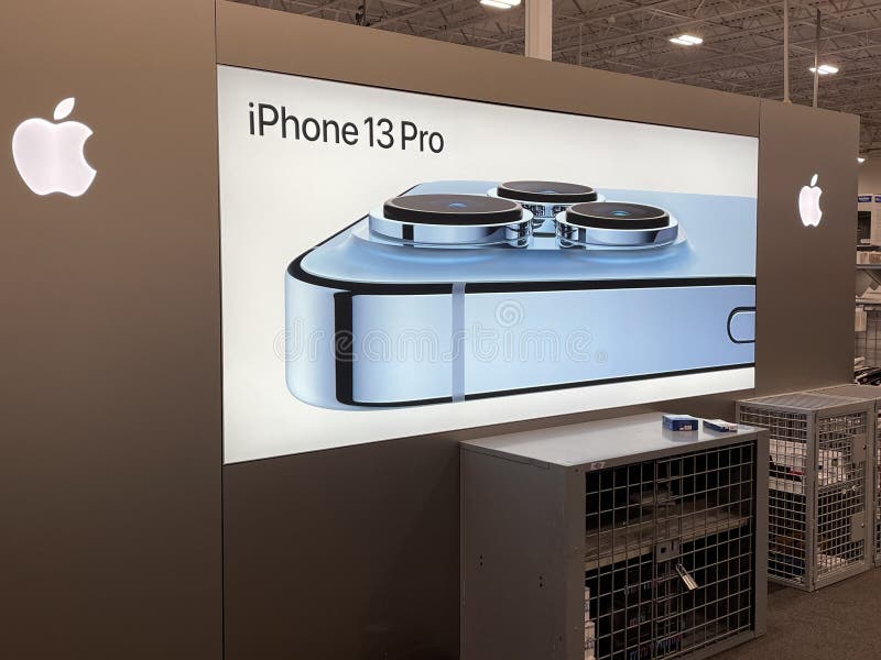 Best Buy Retail Electronics Store Interior IPhone 12 Pro Display ...