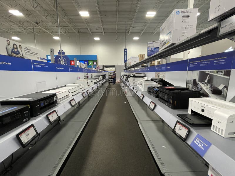 159 Store Aisle Electronics Stock Photos - Free & Royalty-Free Stock ...