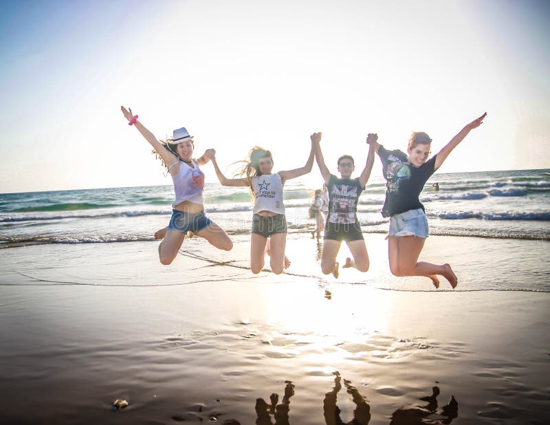 3,399 Best Friends Beach Photos - Free & Royalty-Free Stock Photos from ...