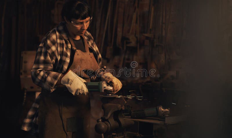Female Using Angle Grinder Stock Photos - Free & Royalty-Free Stock ...
