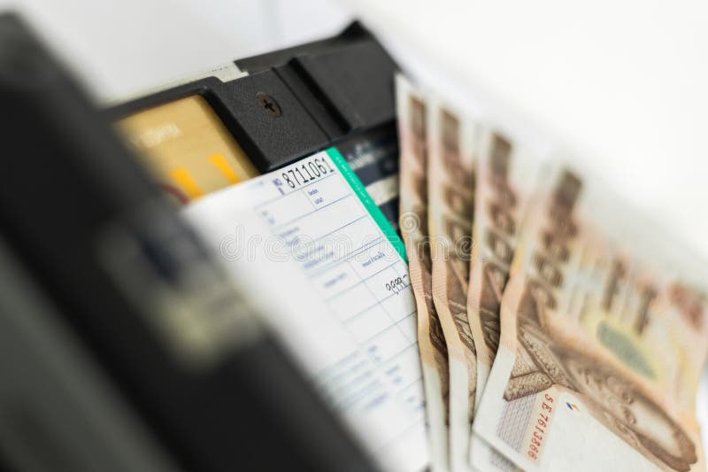 Betaling Met Kaart, Contant Geld Stock Afbeelding - Image of krediet ...