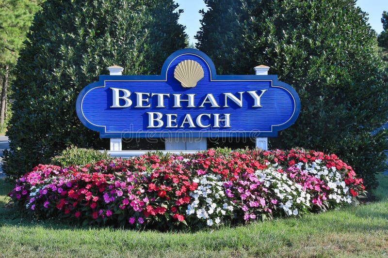 Bethany Beach Deleware Sign Editorial Photo - Image of deleware, green ...