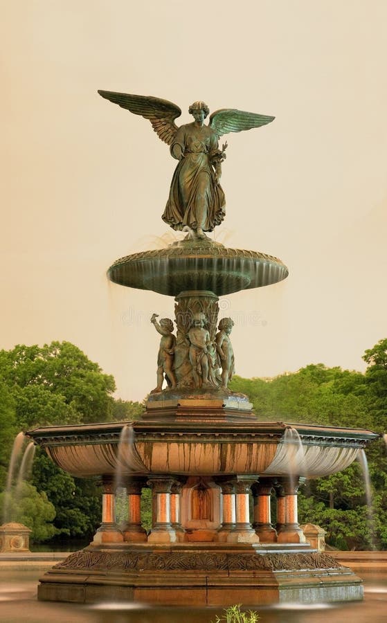 Bethesda Fountain Central Park Ny Stock Image - Image of dark, york ...
