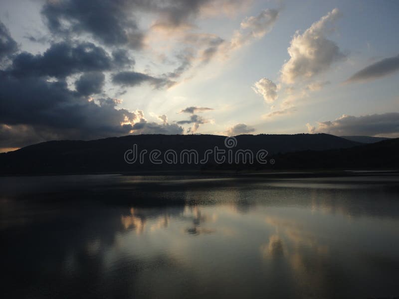 Beutiful Cloud Reflection in the Water Stock Image - Image of early ...