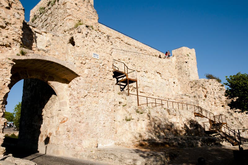 Bezudo Wall - Cuenca - Spain Stock Photo - Image of medieval, wall ...