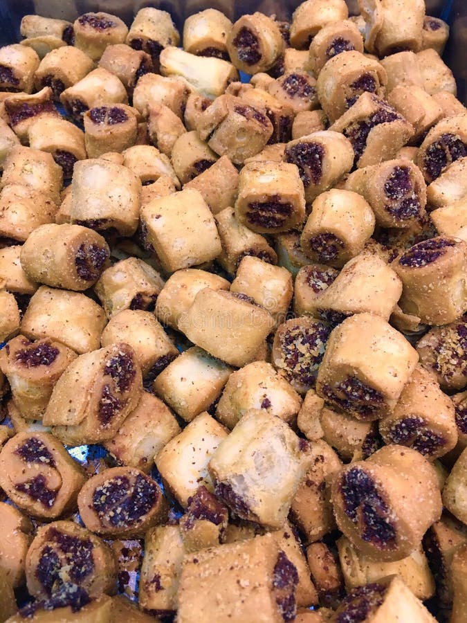 Bhakarwadi stock photo. Image of maharashthra, delicious - 89803998