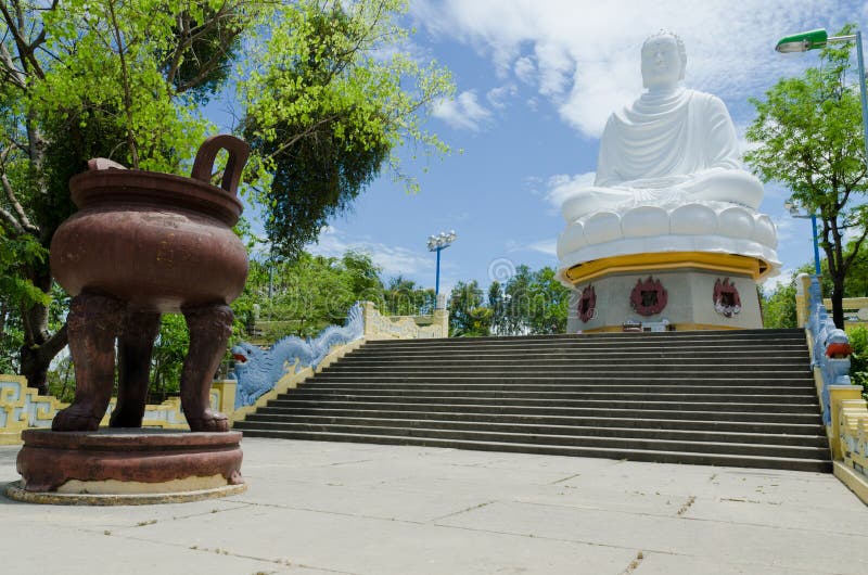 Bhudda stock image. Image of buddhism, pagoda, prayer - 20833529