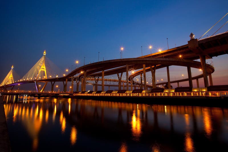 Night scene of Lihu Bridge stock photo. Image of color - 18557202