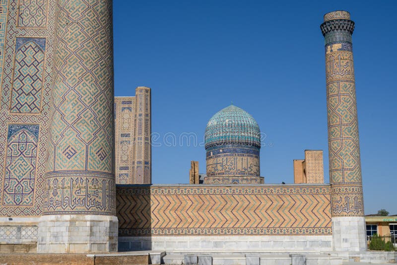 Bibi Khanum Mosque stock image. Image of islamic, asia - 260923357