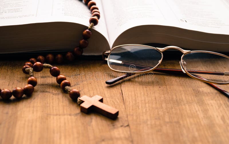 Bible Book Rosary Cross Points Stock Image - Image of paper ...
