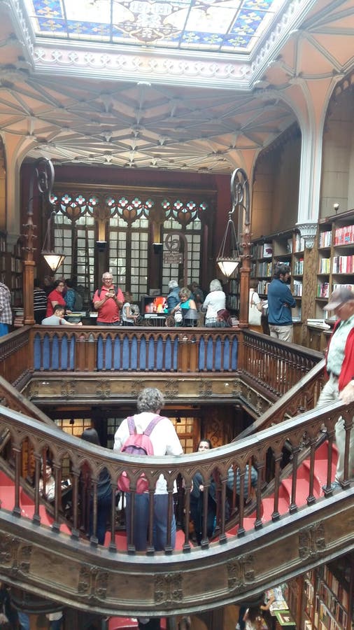 Biblioteca, Lisboa, Portugal Foto Editorial - Imagem de ainda, portugal ...