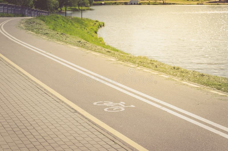 Bicycle Path Along the Lake/bicycle Path Along the Lake in Sunrise ...