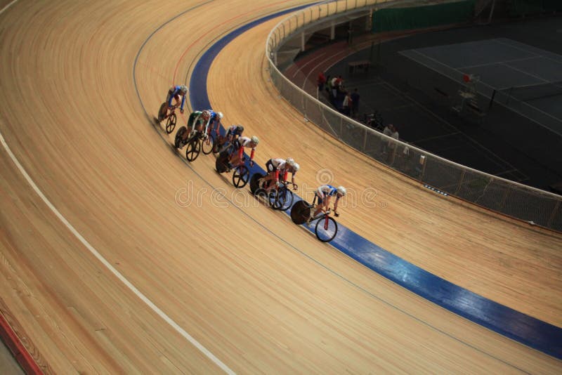 Bicycle race pursuit editorial stock photo. Image of stadium - 90561253