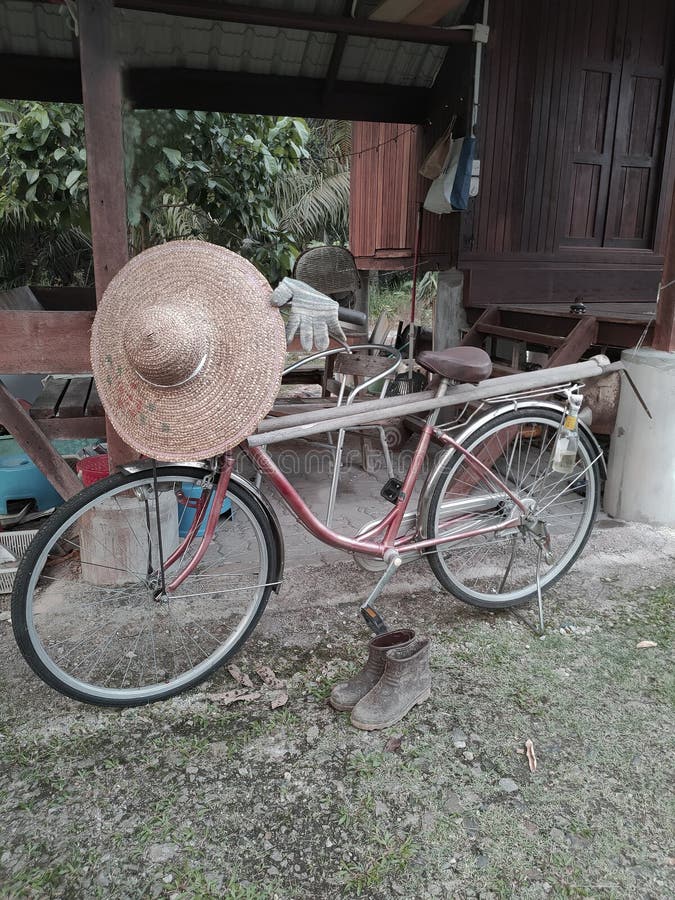 A Bicycle in Retro Photography with Vintage Environment Stock Image ...