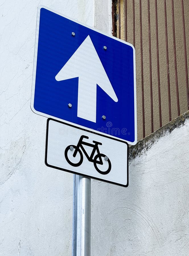 Bicycle Road Sign Next To a Building Stock Photo - Image of pictogram ...