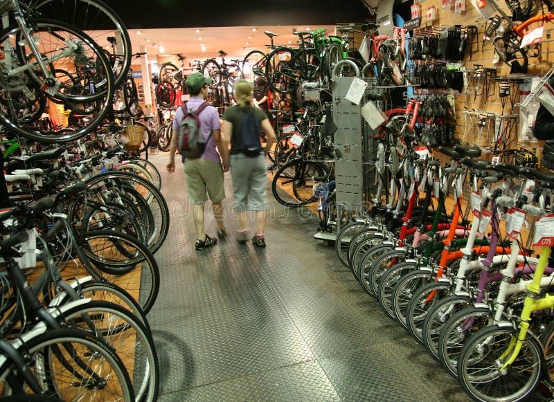Bicycle repair shop editorial photo. Image of worker - 21308271