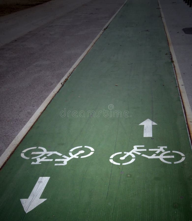 Cycle path sign stock photo. Image of bike, city, green - 16569928