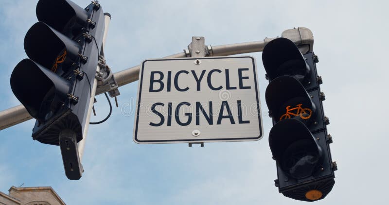 Bicycle Sign Coupled with a Cyclist-specific Signal Light Underscores ...
