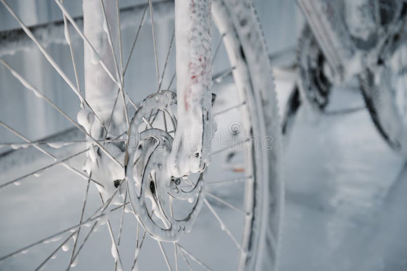 Bicycle washing outdoors stock image. Image of effort - 93606103