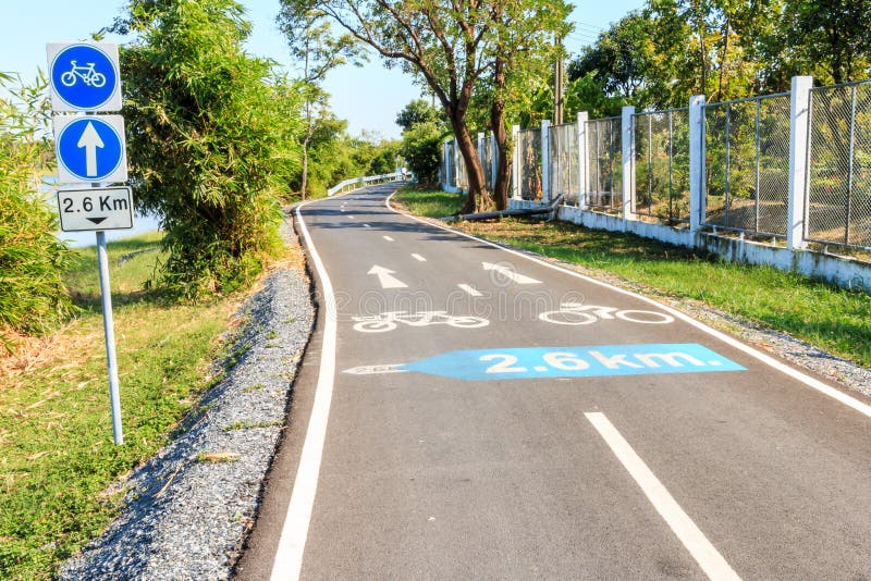 Bicycle way and sign stock photo. Image of pavement, route - 63162388