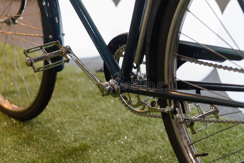 Bicycle Wheel and Chain Close Up Stock Image - Image of closeup, black ...