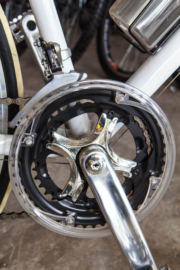 Bicycle wheels stock image. Image of ecological, chrome - 137639305