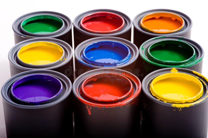 Bidons de peinture photo stock. Image du décorez, coloré - 5114176