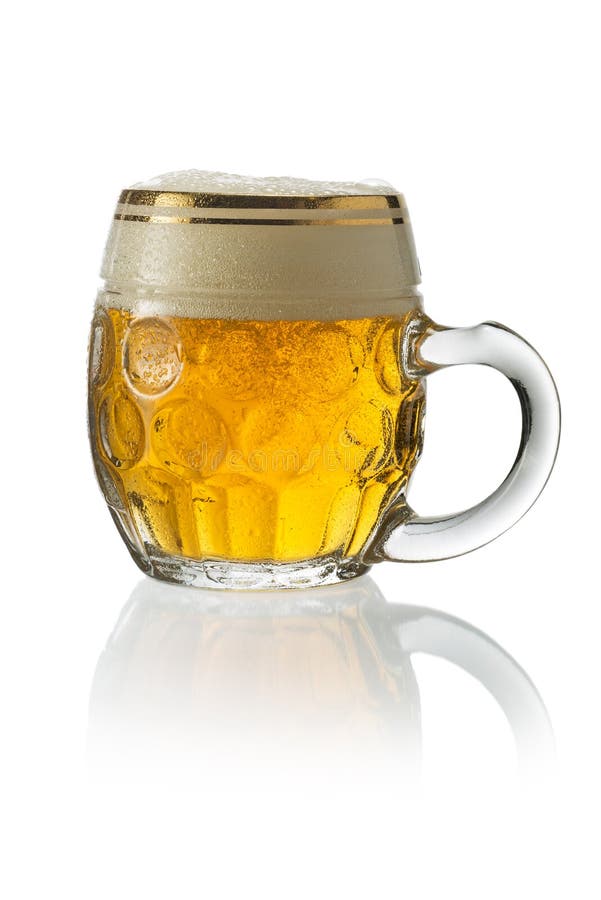 Bierpitcher Mit Schaumstoff Stockfoto - Bild von gelb, flüssigkeit ...
