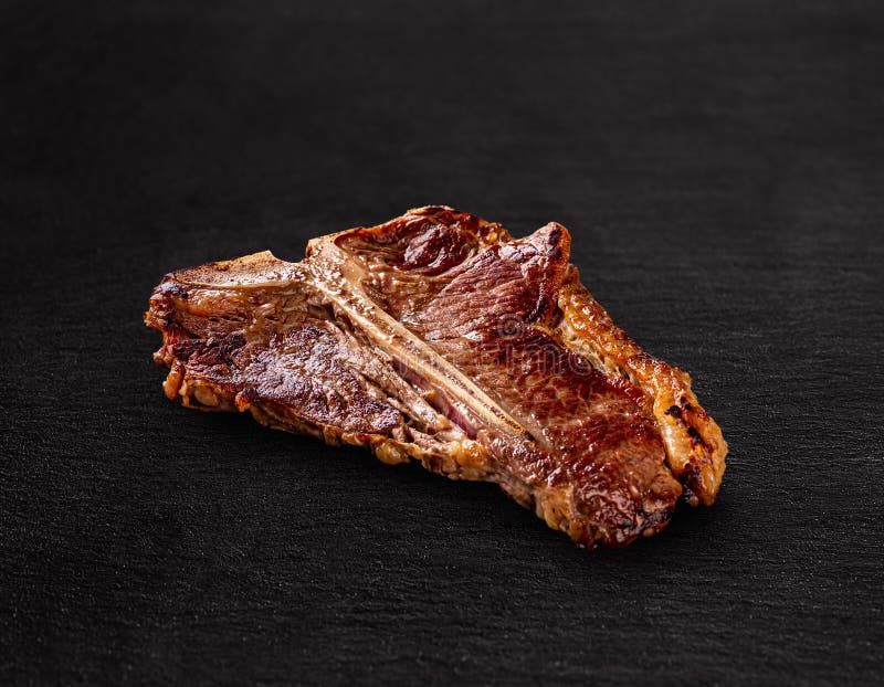 Bife argentino T-bone foto de stock. Imagem de delicioso - 161740904