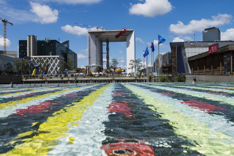 Big arch in Paris editorial stock photo. Image of sunny - 107589648
