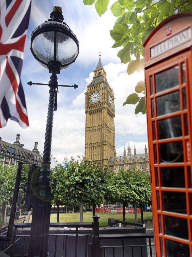 Big Ben Visto Do Interior Dos Jardins Foto de Stock - Imagem de torre ...