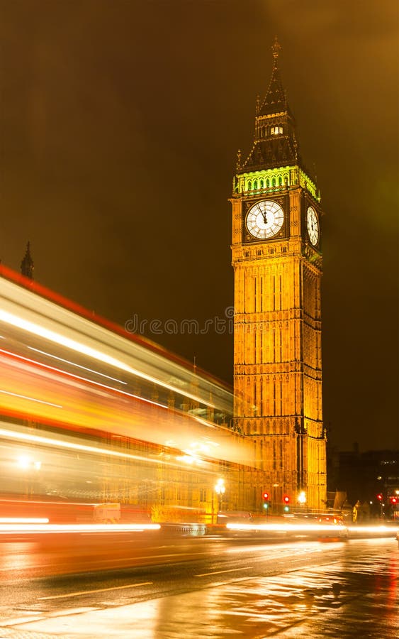 Big Ben at night, London stock photo. Image of britain - 33767210