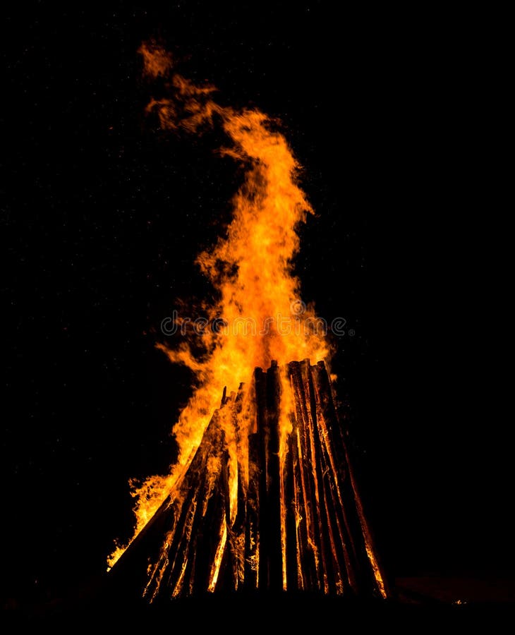 Big bonfire stock image. Image of fire, wilderness, sparks - 51702347