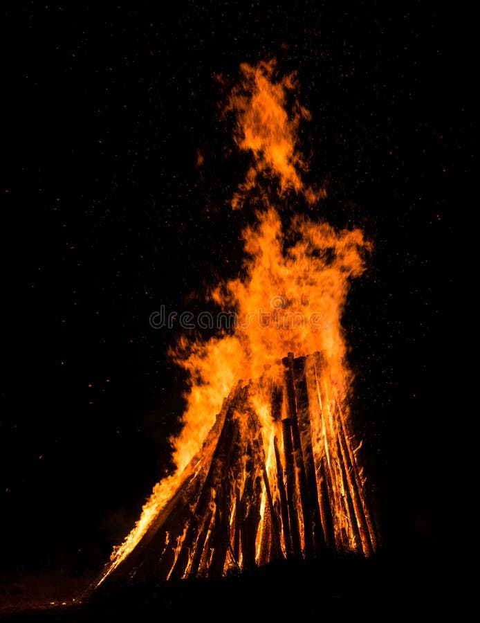Big bonfire stock image. Image of burn, kindling, heat - 51702365