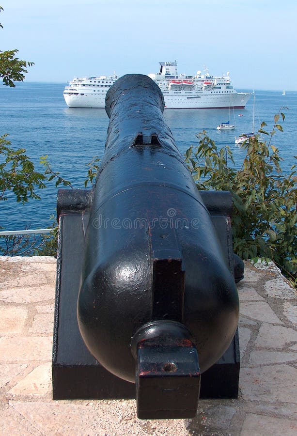 Big Cannon Picture. Image: 1265178