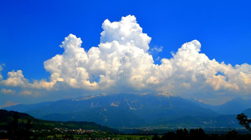 Big cloud stock photo. Image of cumulonimbus, cloud, valley - 32939512