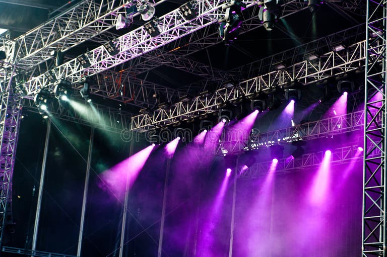 2,918 Pink Concert Stage Stock Photos - Free & Royalty-Free Stock ...