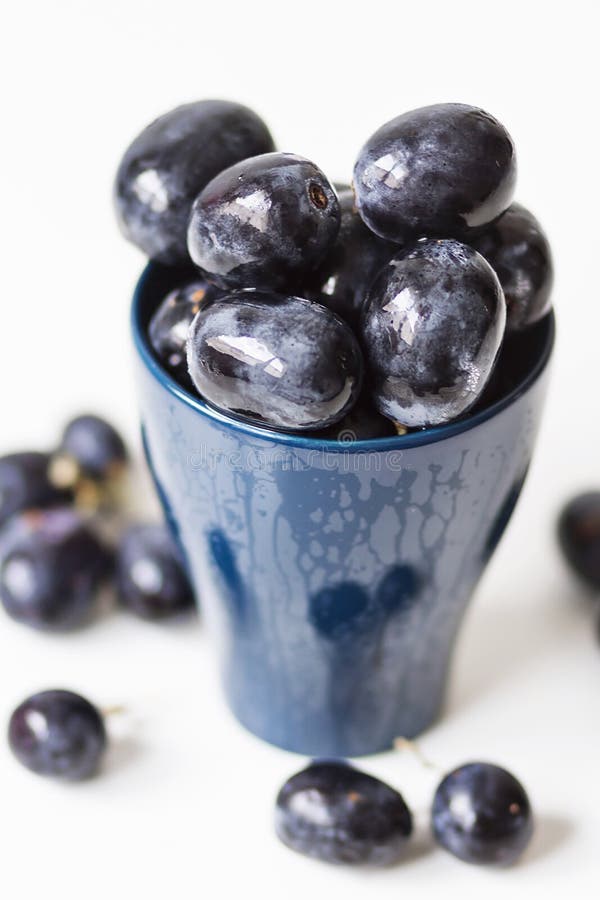 Big deep blue grapes stock photo. Image of cluster, bright - 152096056
