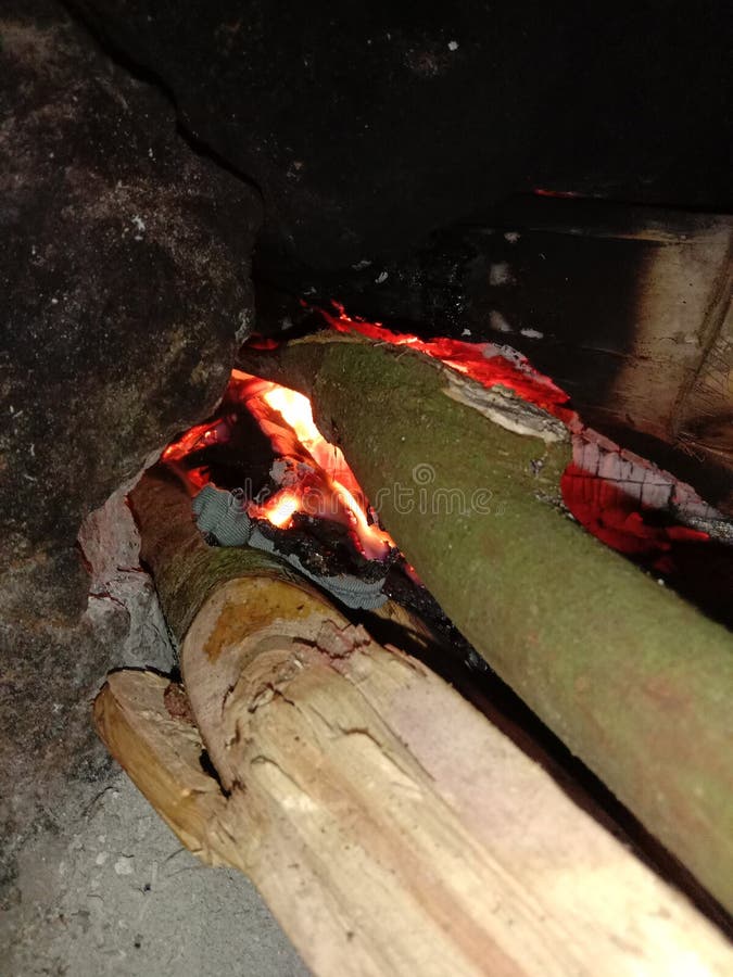 Big Enough Fire in the Furnace Stock Image - Image of kayu, furnace ...