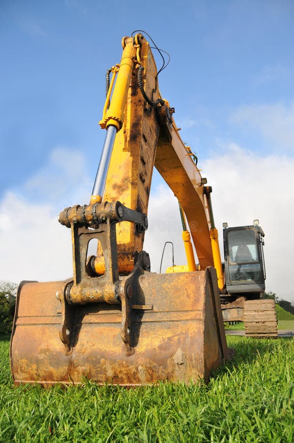 Big Excavator stock photo. Image of dozer, grunge, excavate - 7383704